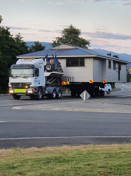 Buildings | Gallery | McNeilly Heavy Haulage | Oversize & Over ...