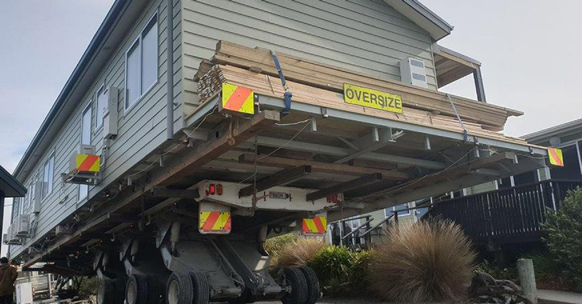 Gallery | McNeilly Heavy Haulage | Oversize & Over-dimension loads