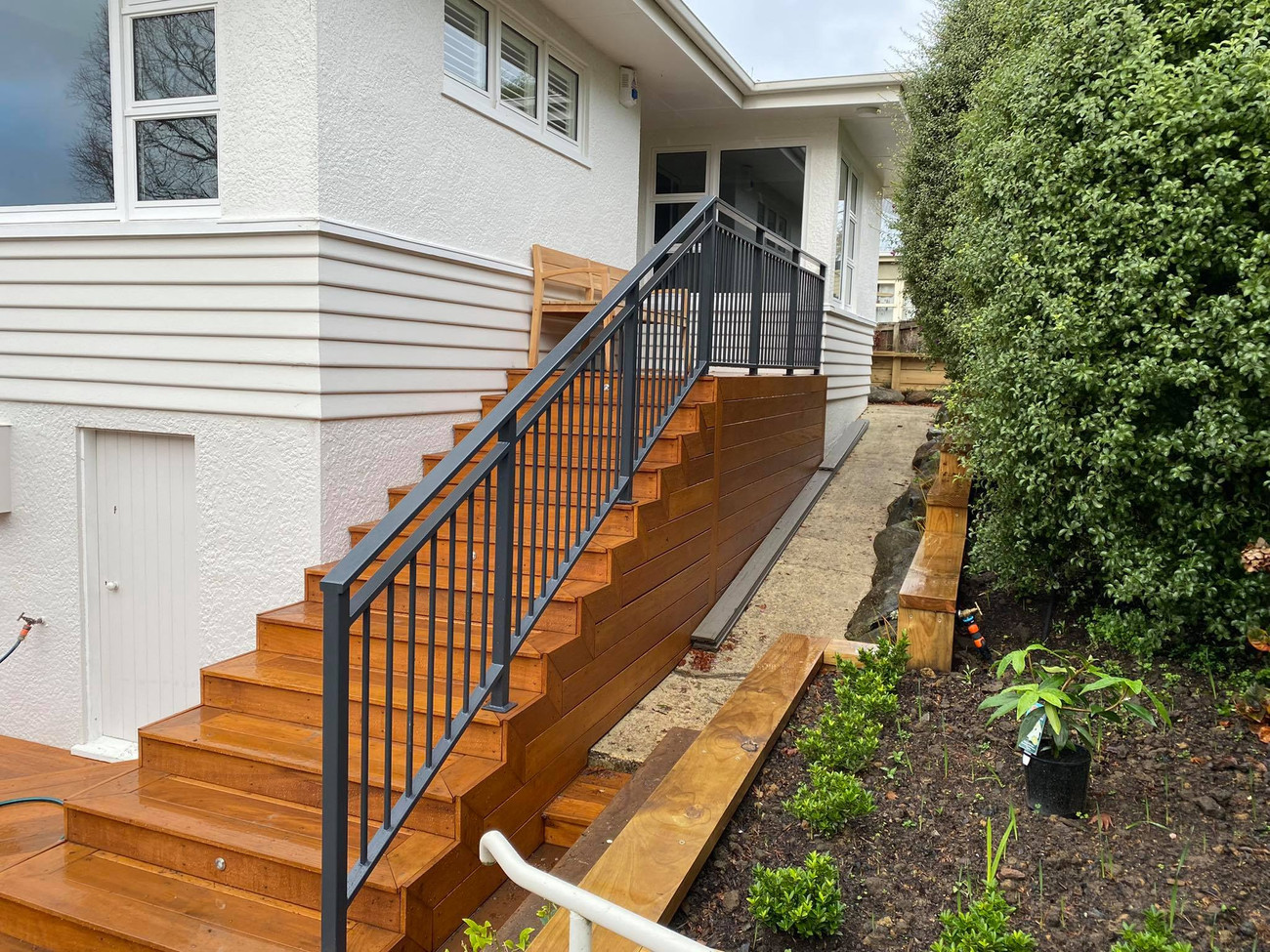 Balustrades & Handrails | Otago Engineering | Products | Internal ...
