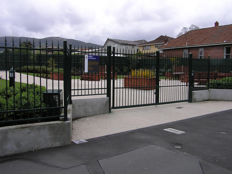 Fences | Otago Engineering | Products | Commercial & Residential Fences ...