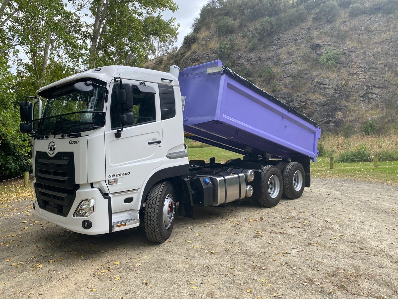 Nissan 460 Hardox Tipper (4)