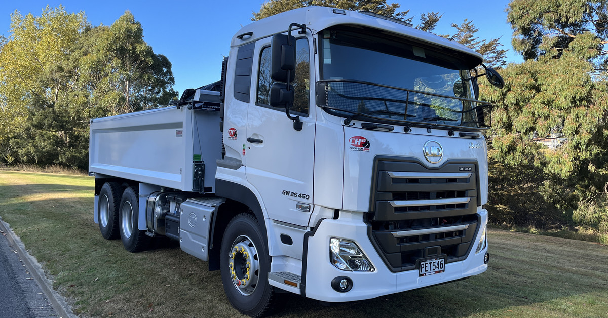Nissan 460 Hardox Tipper (11)