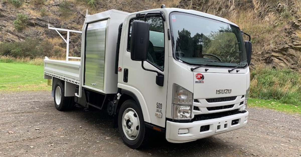 Isuzu 4x2 Toolbox Tipper