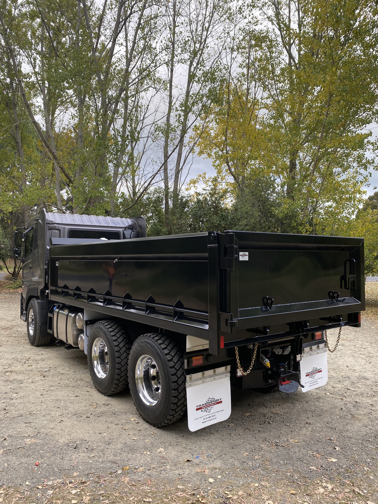 Nissan 460 Hardox Tipper (5)