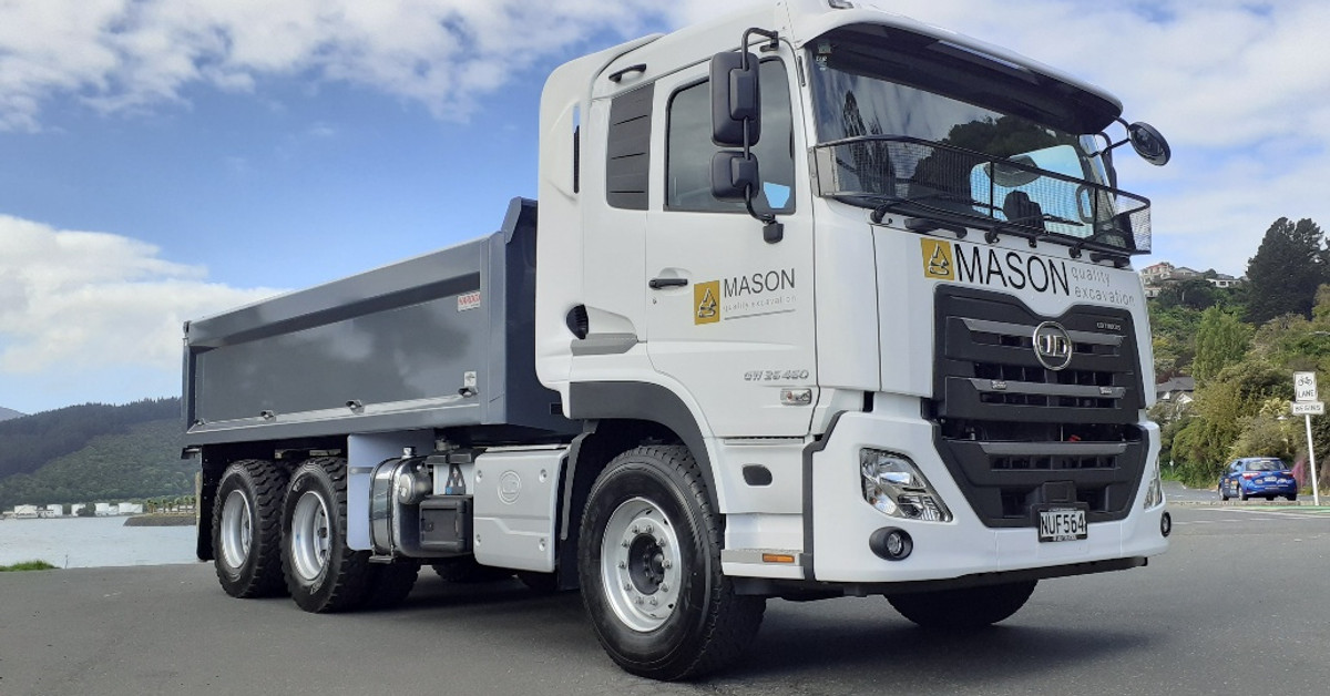 Nissan 460 Hardox Tipper (9)