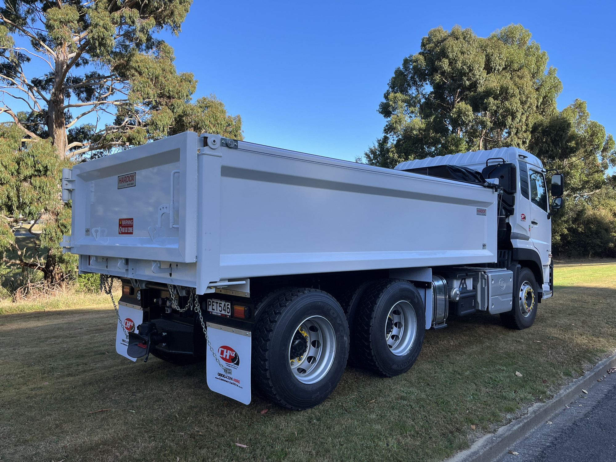 Nissan 460 Hardox Tipper (11)