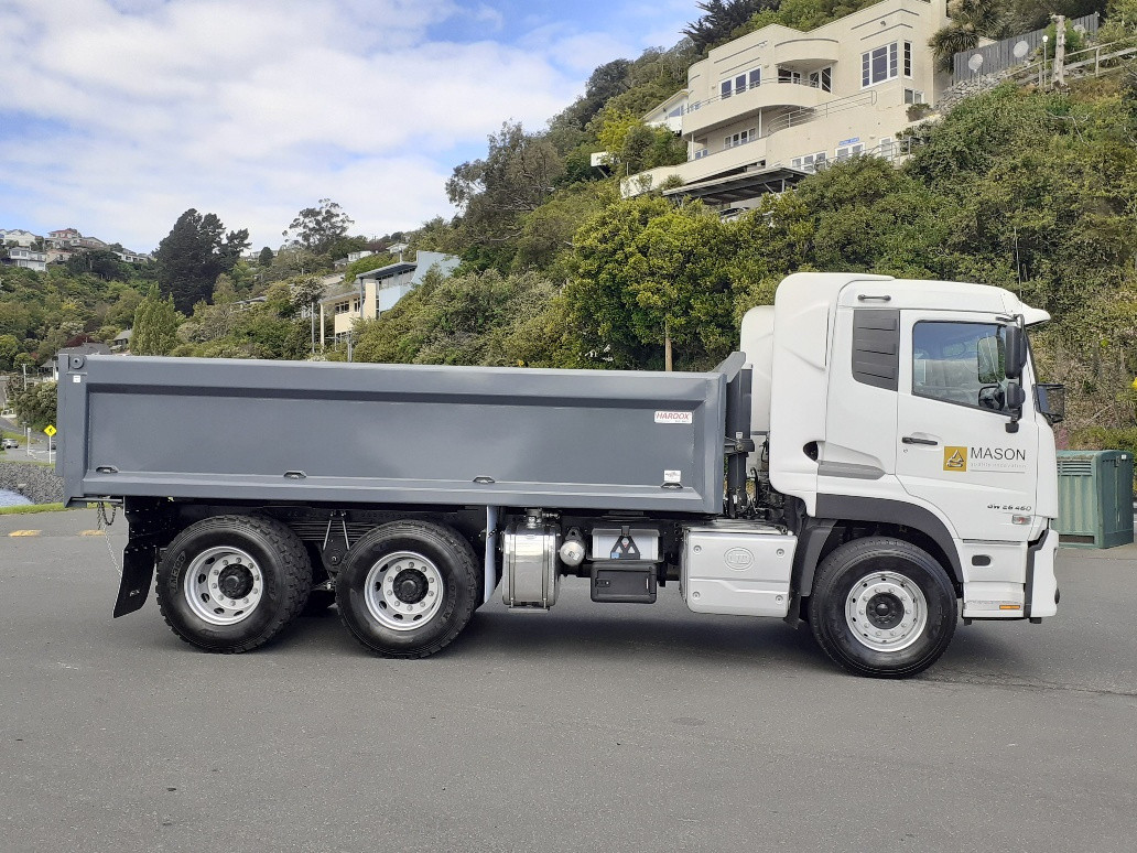 Nissan 460 Hardox Tipper (9)