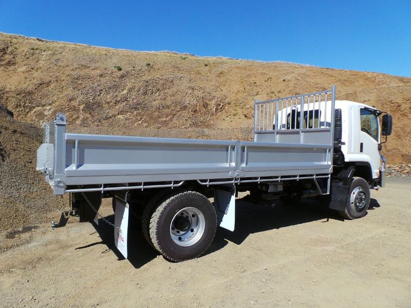 Isuzu 4x4 Side Tipper