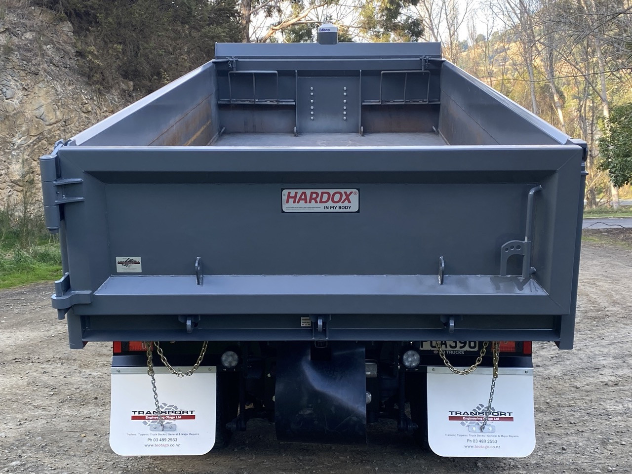 Nissan 460 Hardox Tipper (10)