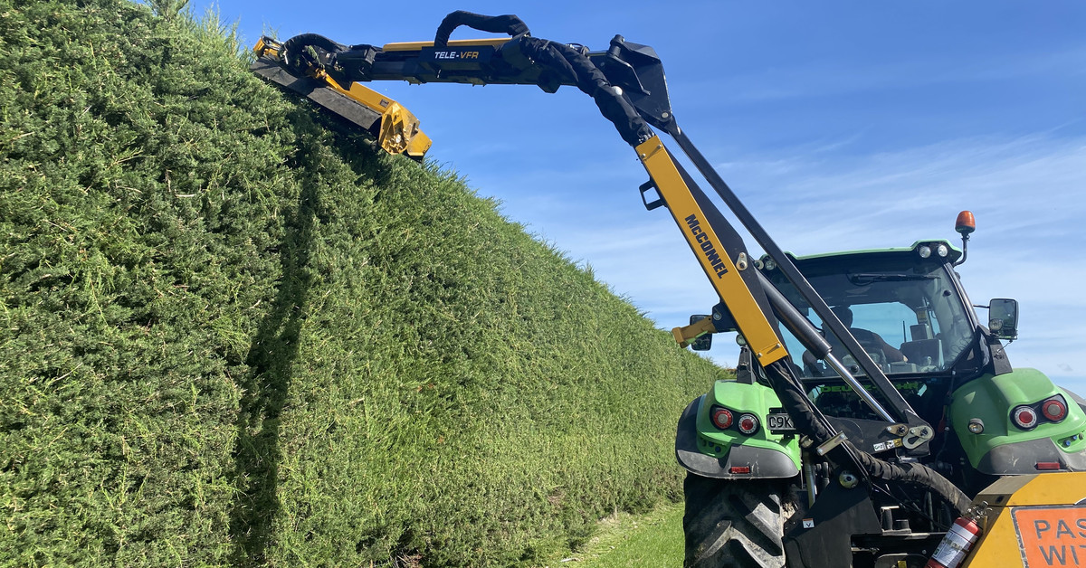 Hedge Cutting