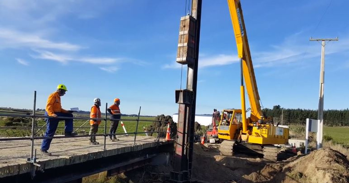 Pile driving at Cook Road