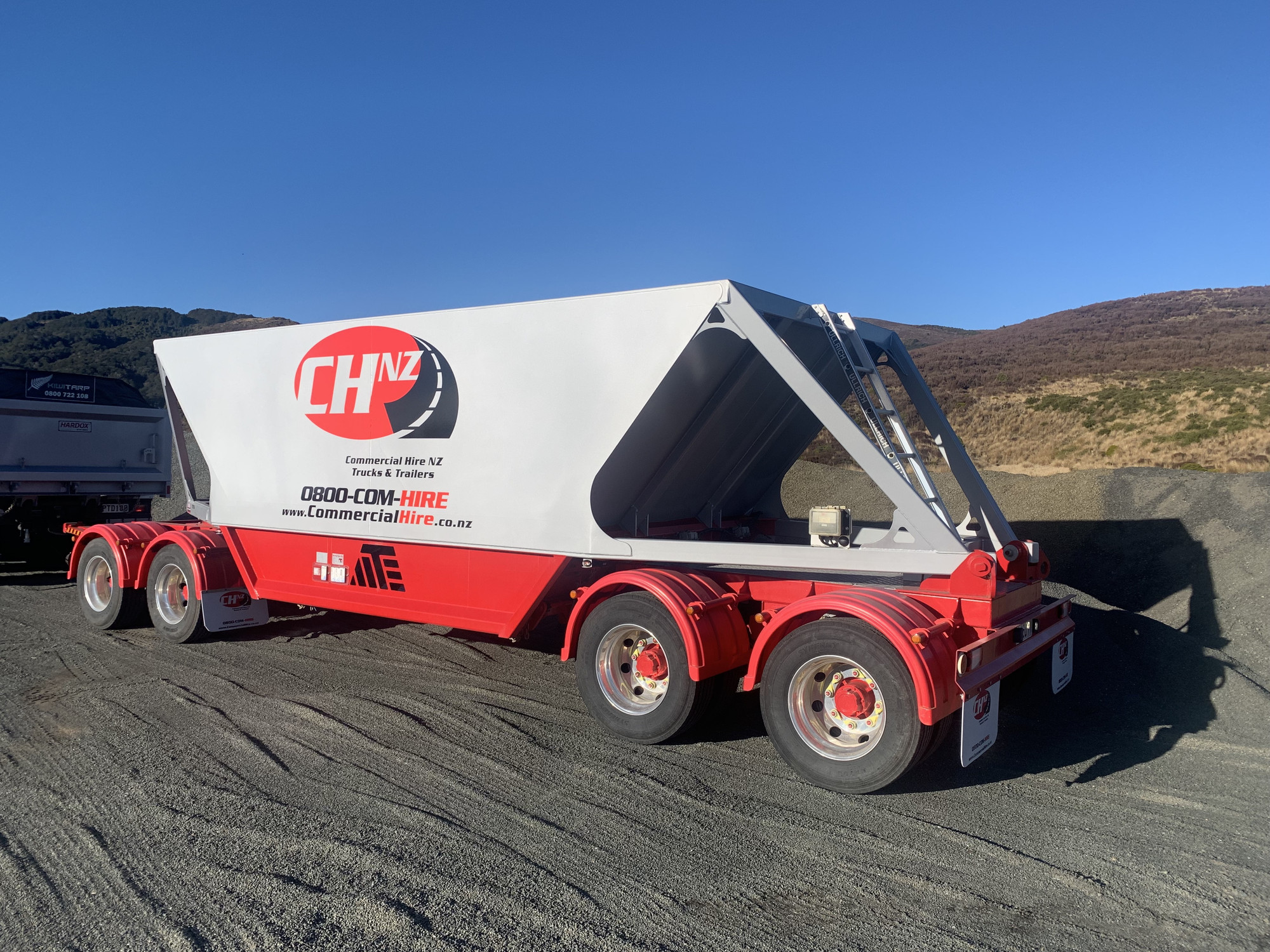 Trailer Bottom Dumper